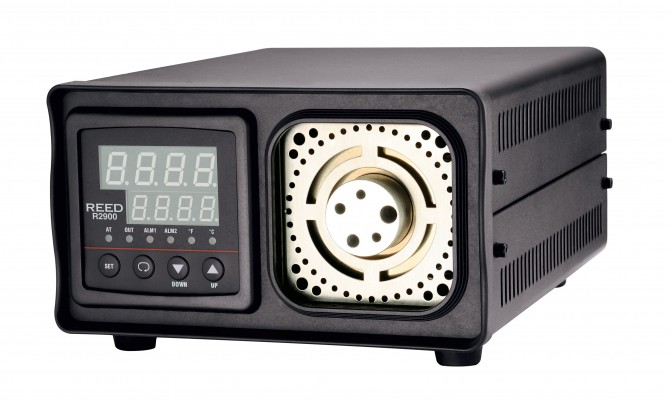 REED R2900 Dry Block Calibrator, 91 to 572°F (33 to 300°C)
